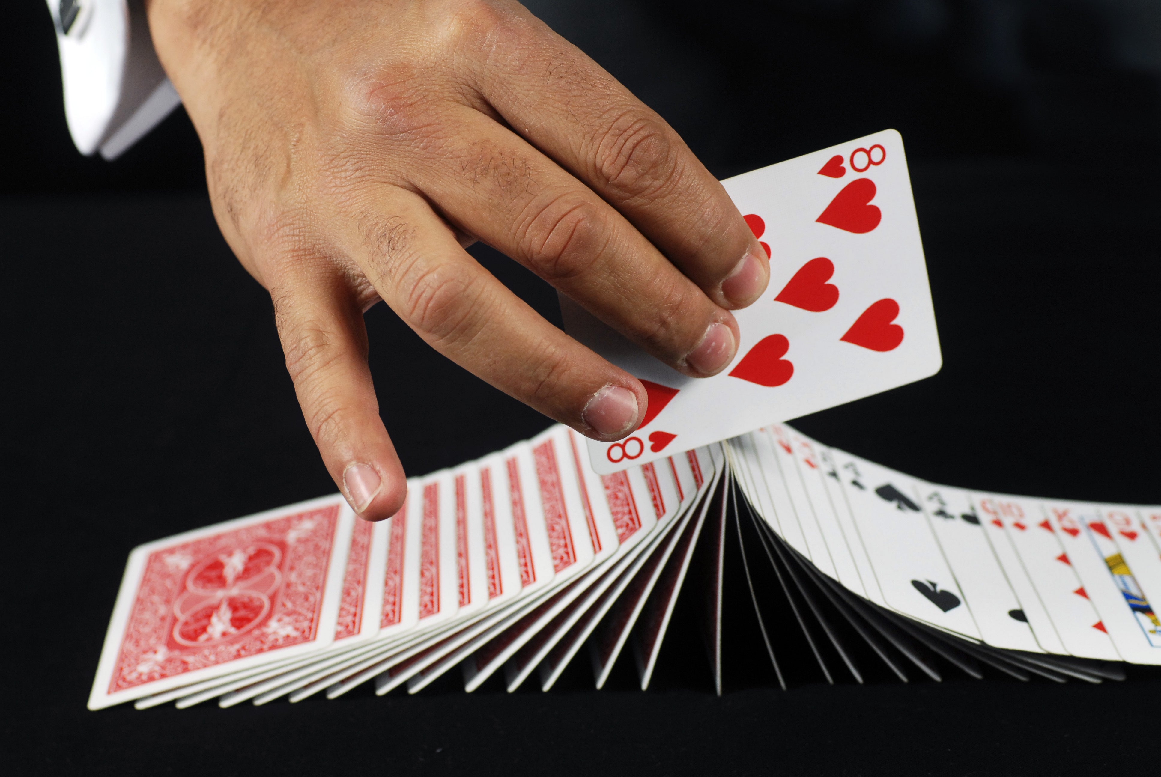 Card Magic – Trap Door Magic Shop